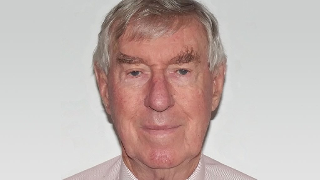 Autobiography of a civil engineer throughout eight decades