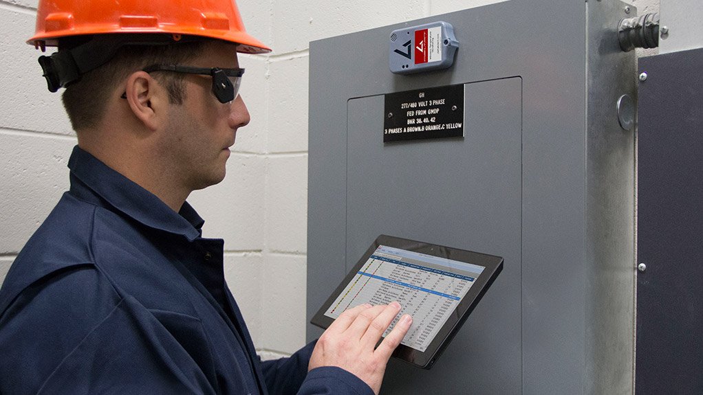 Constant Temperature Monitoring Of Electro/Mechanical Enclosures