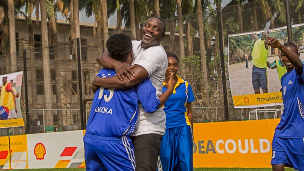 Shell powers football field through kinetic energy