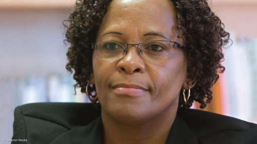 DA: Tarnia Baker says DA to seek legal opinion on Mokonyane’s extention ...