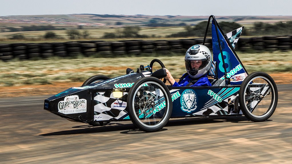 Klerksdorp school takes top honours in 2016 Electric Car Challenge