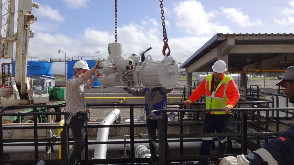 Installation of electro-hydraulic actuators