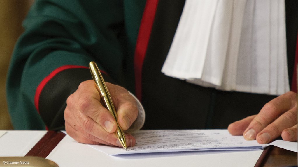 New 'key points' bill should include public interest defence – media groups