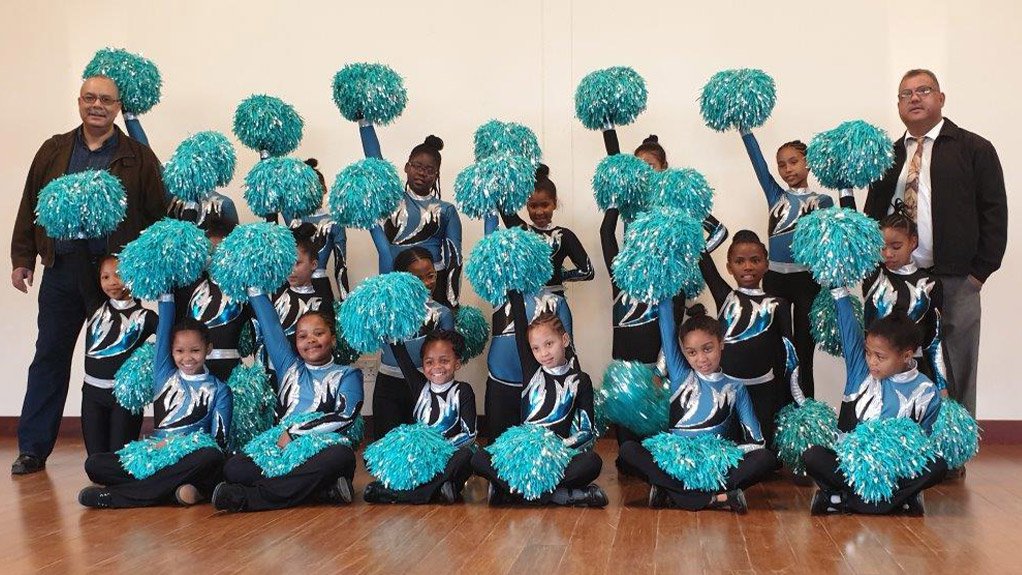 Engen kits out Sir Lowry’s Pass Primary School’s drummies