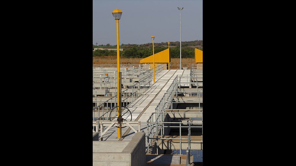 Mentis Grating And Handrailing Beat Corrosion In Wastewater Industry