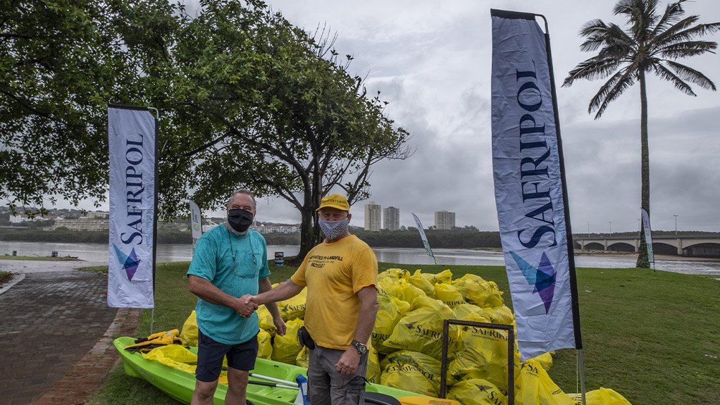 Safripol officially signs operation clean sweep pledge