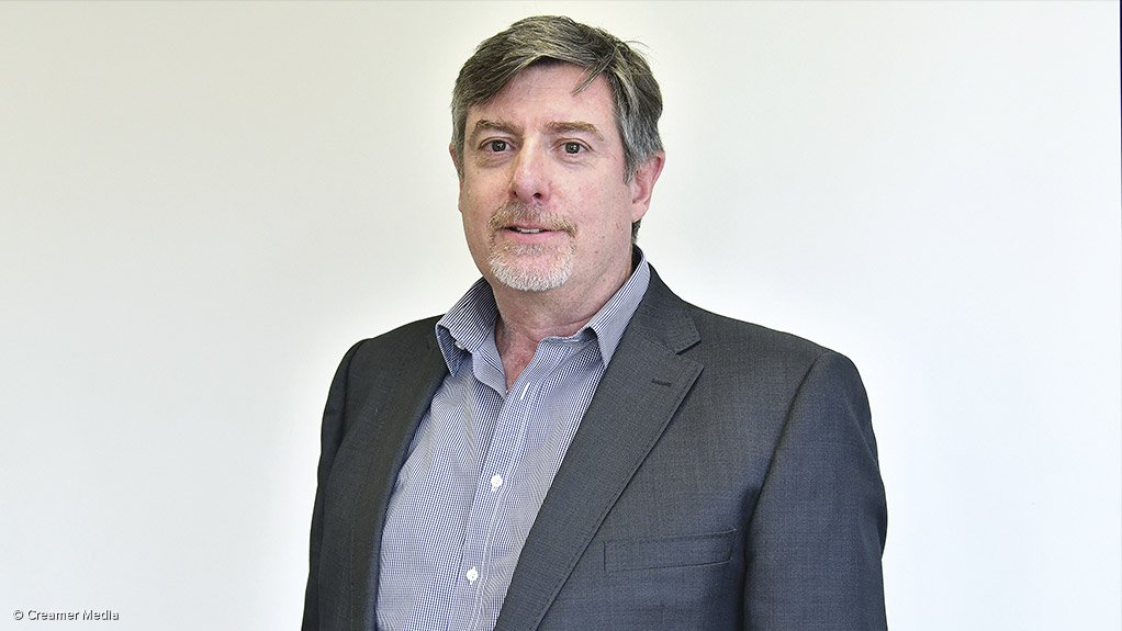 Zimbabwe mining CEO to quit, putting economy reboot in doubt