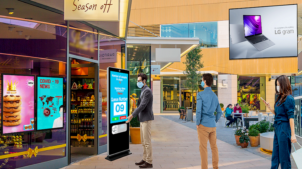 How digital signage can elevate and transform customer experiences