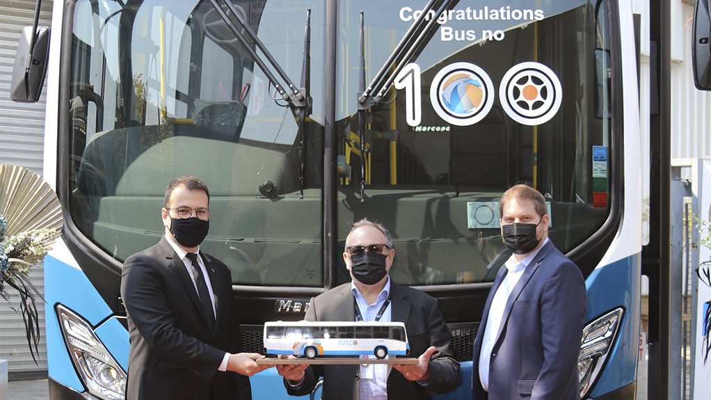 Mercedes-Benz hands over final bus in 100-unit order from Putco