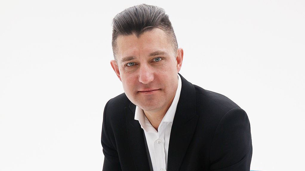 2021 AutoTrader Car Industry Report shows soaring interest in EVs, BMW