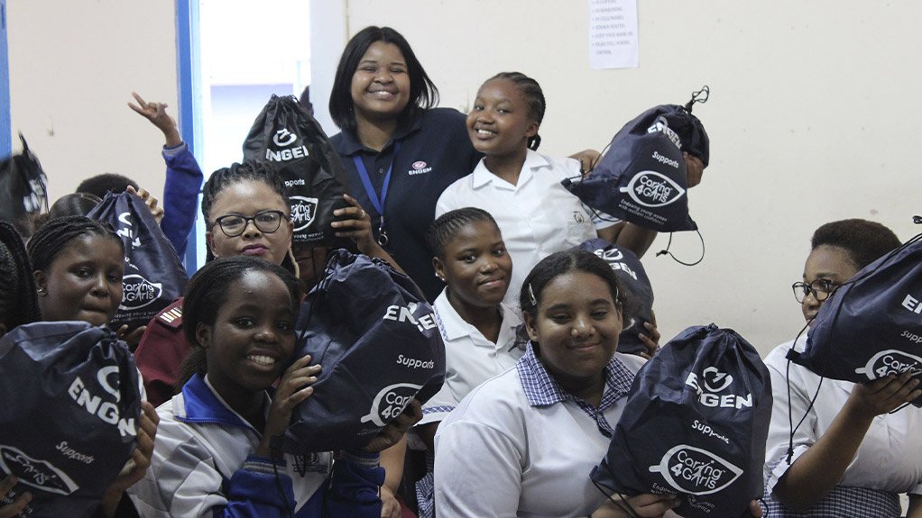 Caring4Girls and Engen visit Durban South schools