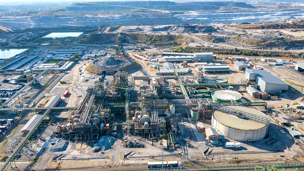 Tharisa receives environmental approval for local 40 MW solar power plant