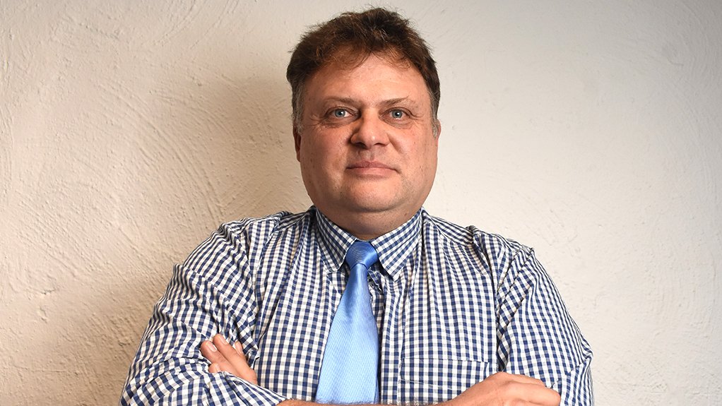 Peikko South Africa MD Daniel Petrov receives Saice Fellow title