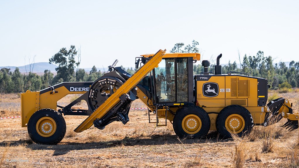 Grader range meets various application requirements