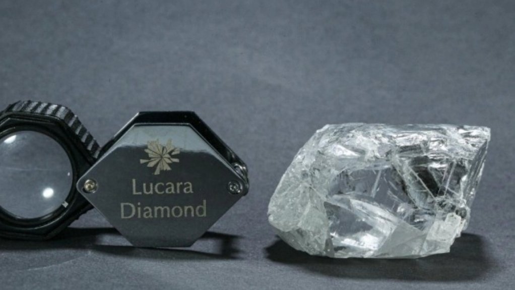 Lucara recovers 692 ct diamond at Karowe