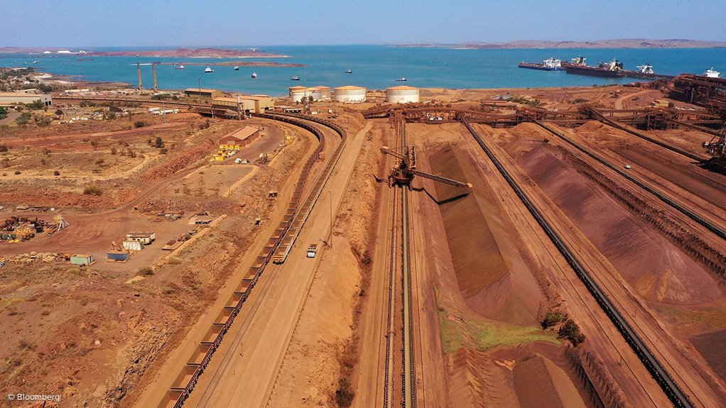 WA resources sector drives record budget surplus despite green tape ...