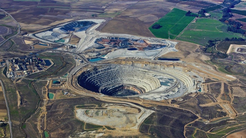 Grupo Mexico weighs bid for First Quantum’s Spanish mine