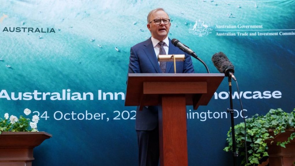 Rare earths miner wins A$840m in funding from Australia