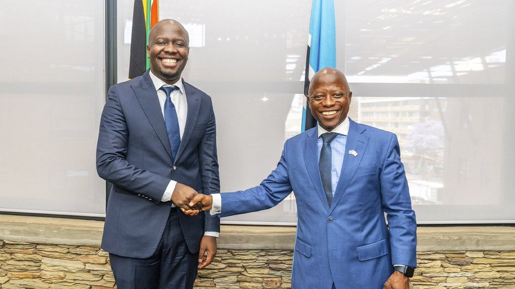 South African, Botswana Ministers vow to simplify trade