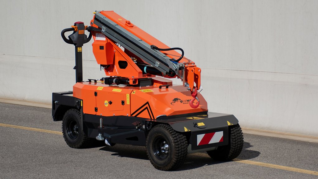 Compact electric picker introduced
