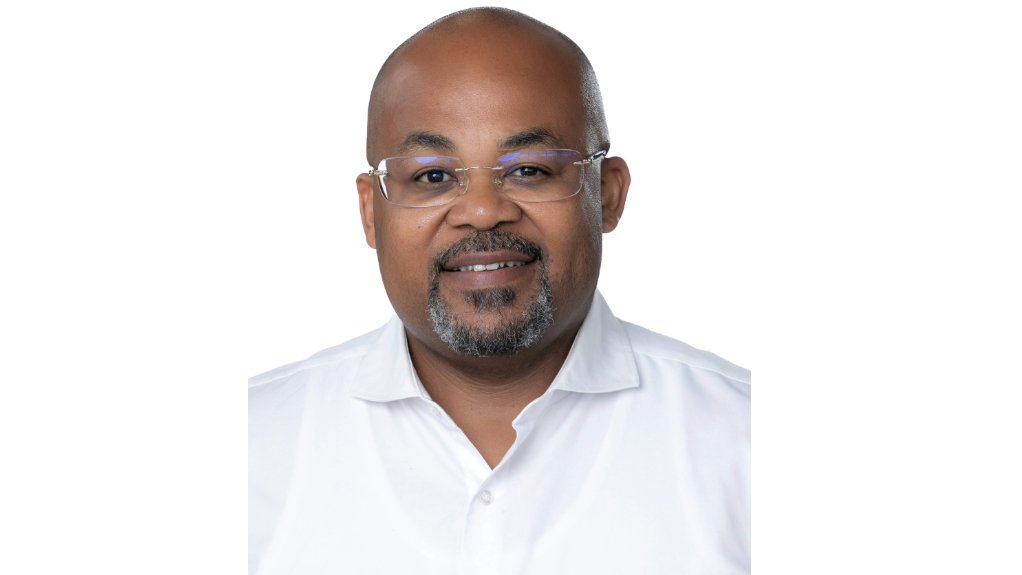 Volkswagen appoints Simphiwe Nghona as sales and marketing director