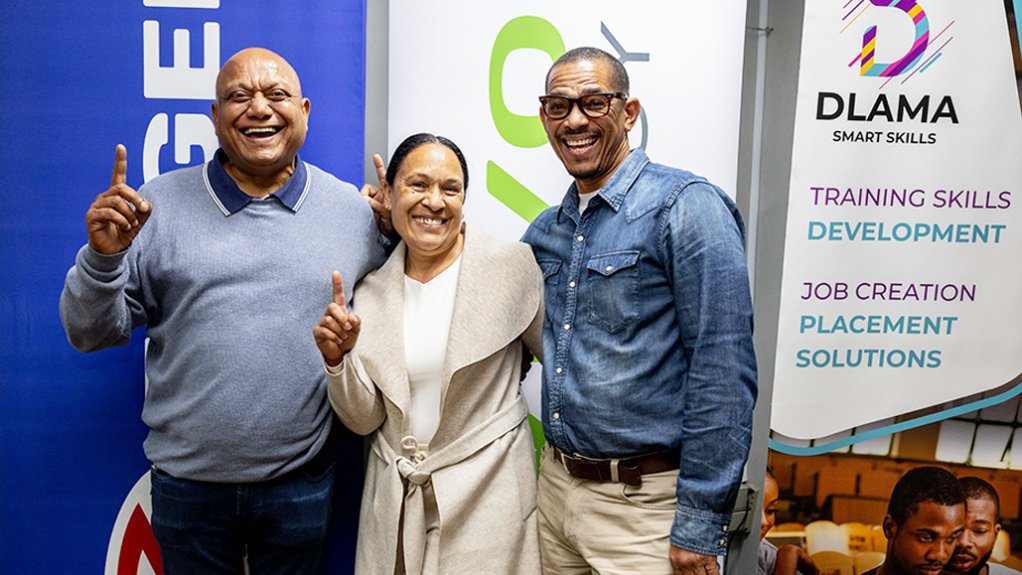 Engen congratulates learners on completing first milestone of ICT Programme