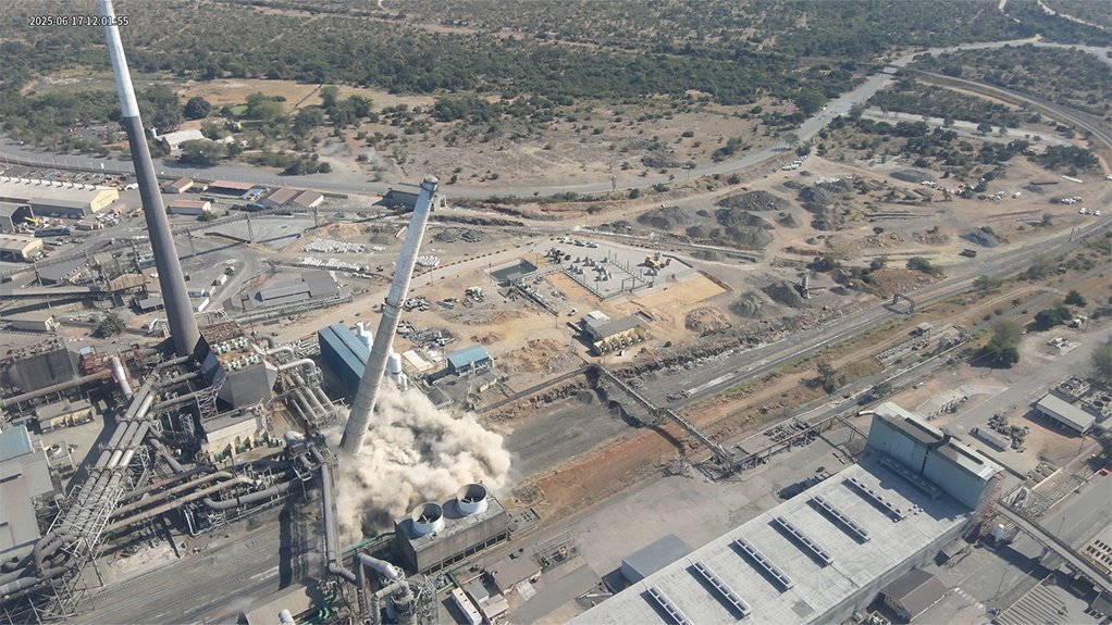 Draco Group Safely Demolishes 107-Metre Converter Stack at Palabora Mine