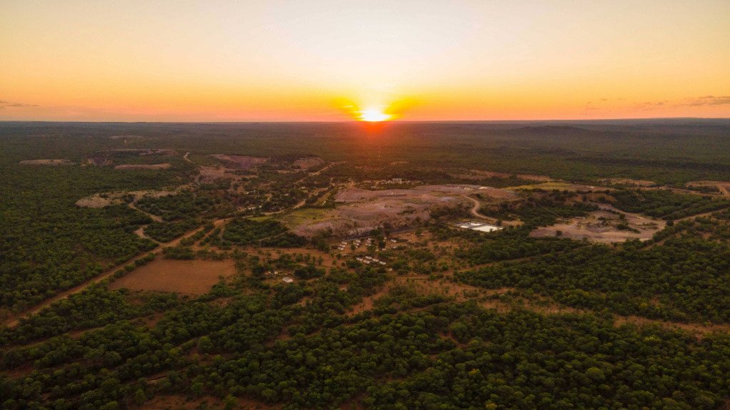 Caledonia to proceed with Bilboes development as feasibility study ...